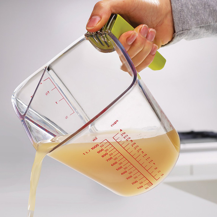 2-in-1 Measuring Jug - The Silver Pear